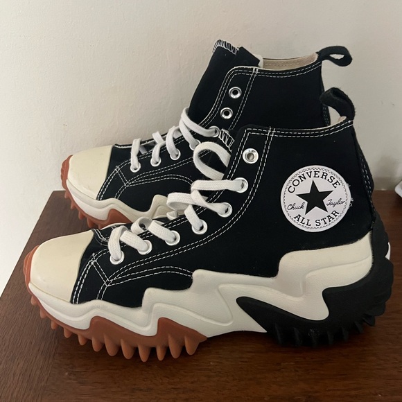 Converse | Shoes | Converse Black And White Chunky Hightops | Poshmark